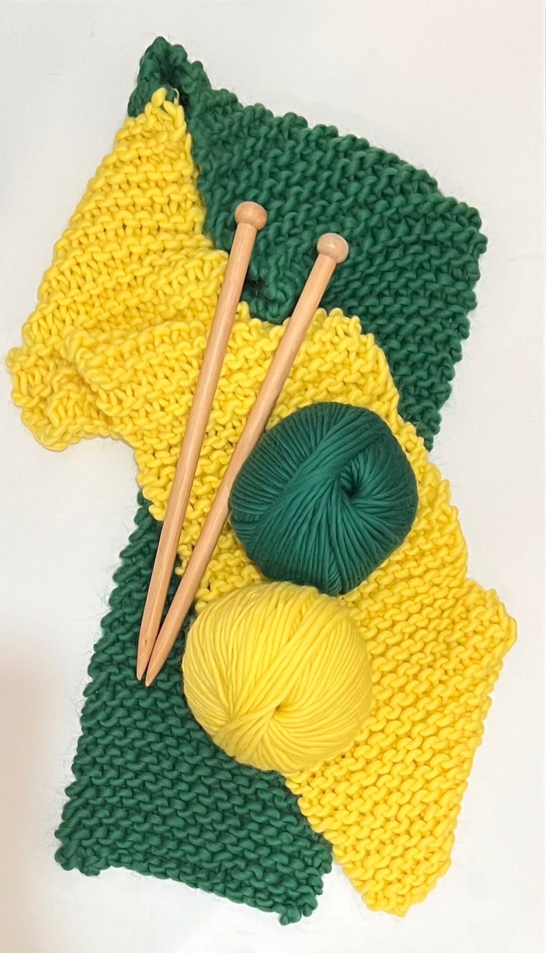 Learn To Knit Your Aussie Scarf – Cardigang